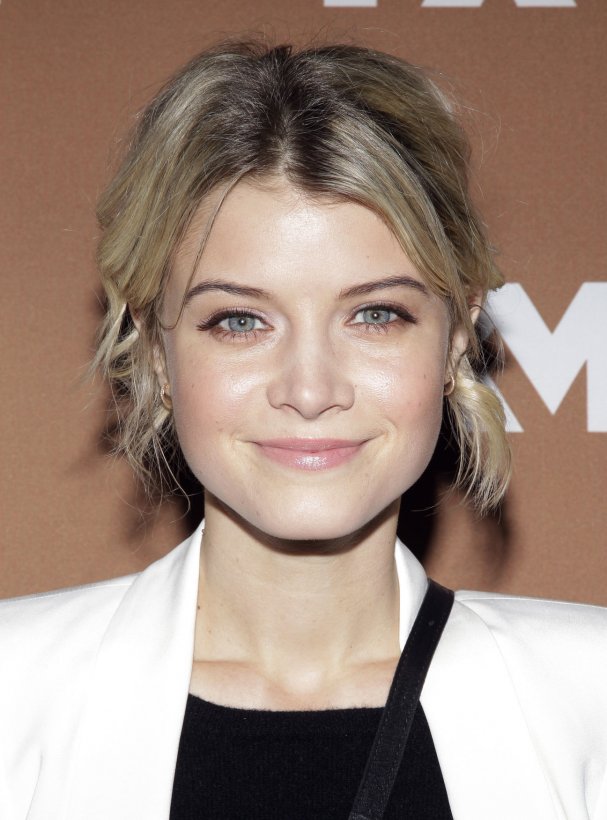 Sarah Jones - actress - biography, photo, best movies and TV shows