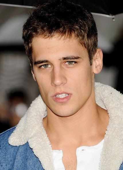 Martiño Rivas - actor - biography, photo, best movies and TV shows