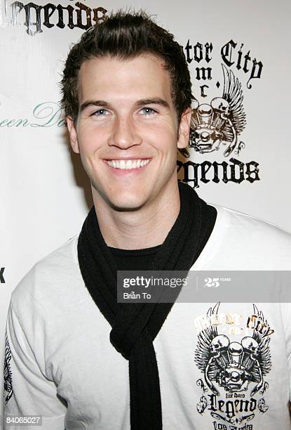 Ben Bledsoe - actor, producer, dubbing: english