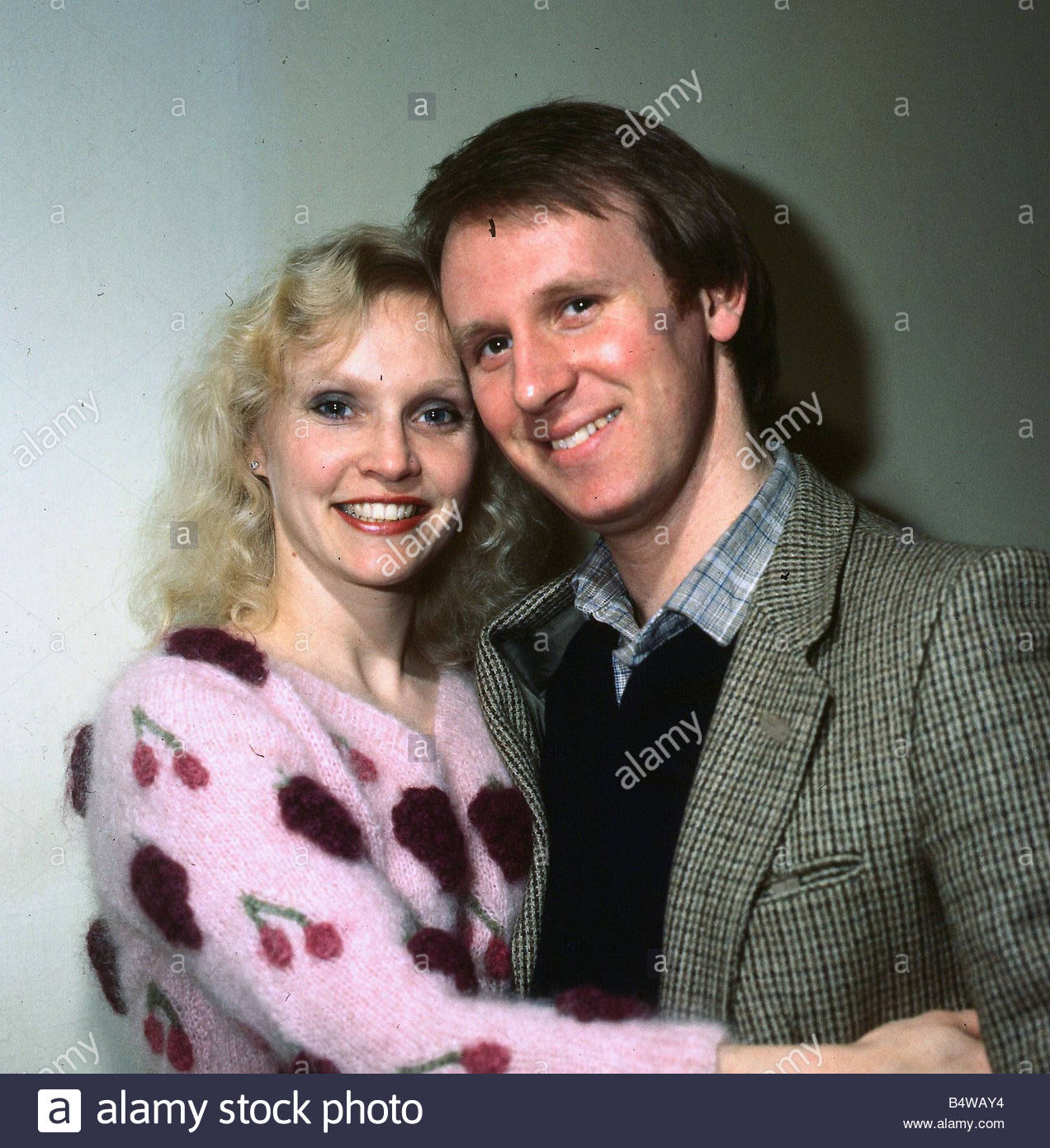 Sandra Dickinson - actress - biography, photo, best movies and TV shows