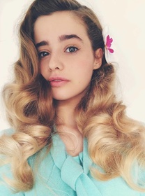 Holly Earl - actress - biography, photo, best movies and TV shows