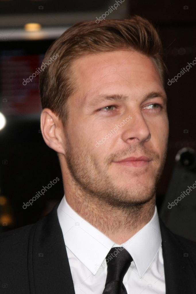 Luke Bracey - actor, producer - biography, photo, best movies and TV shows