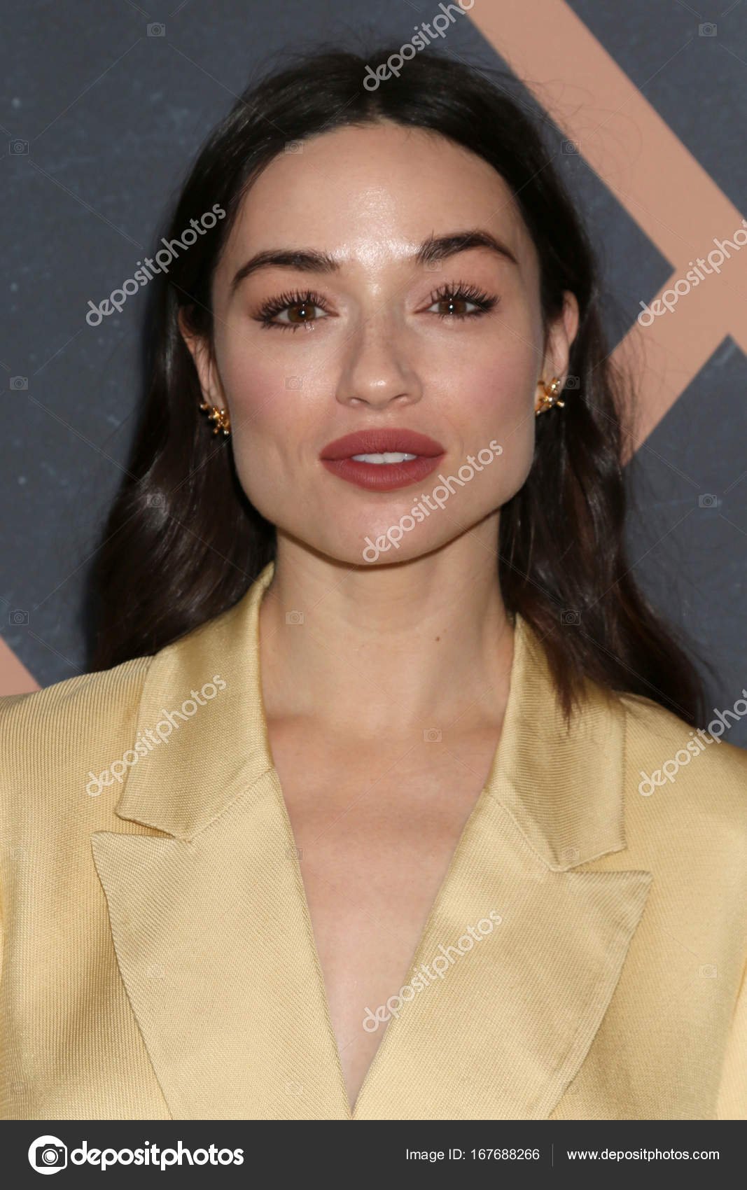 Crystal Reed - actress - biography, photo, best movies and TV shows