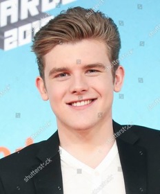 Sean Ryan Fox - actor - biography, photo, best movies and TV shows