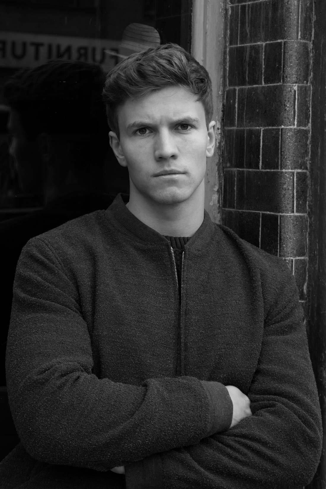 Leo Suter - actor - biography, photo, best movies and TV shows