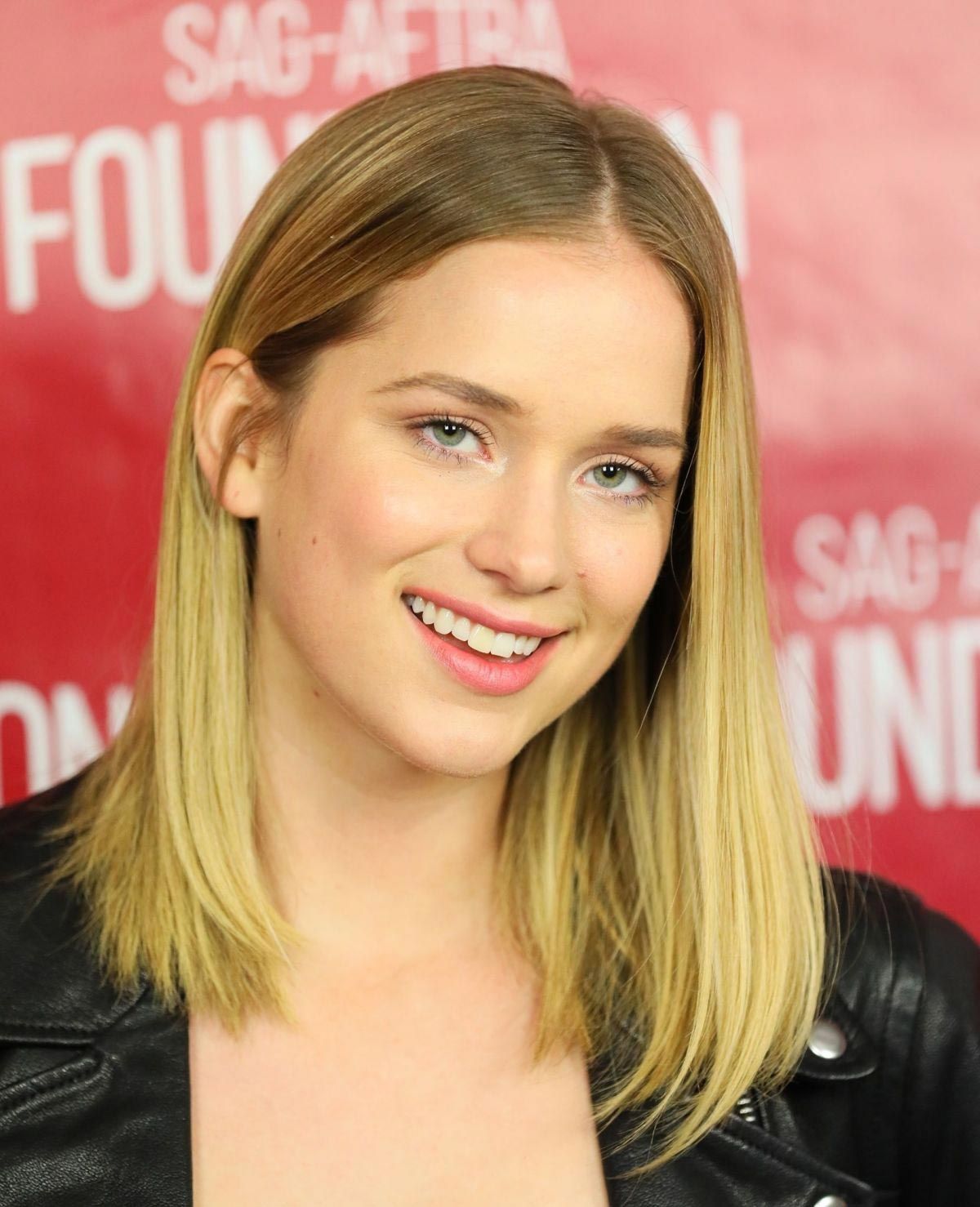 Elizabeth Lail - actress - biography, photo, best movies and TV shows