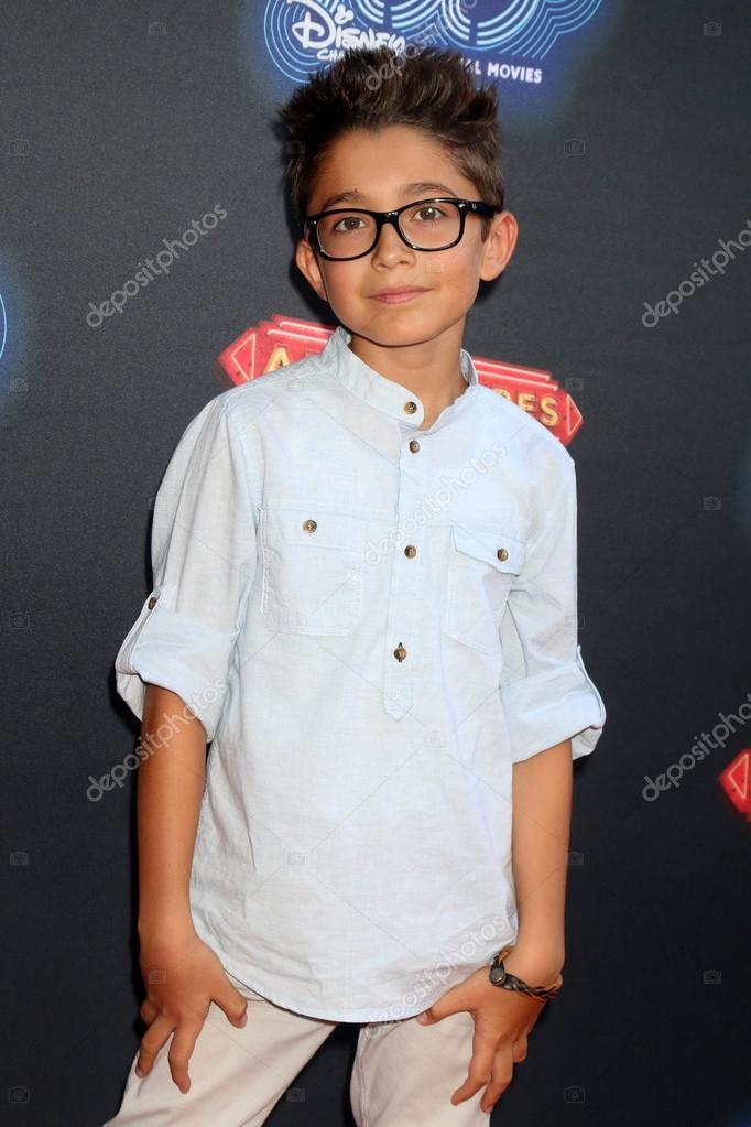 Nicolas Bechtel - actor - biography, photo, best movies and TV shows
