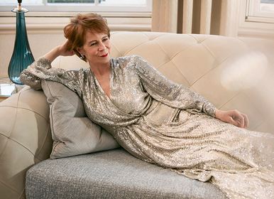Celia Imrie - actress, dubbing: english