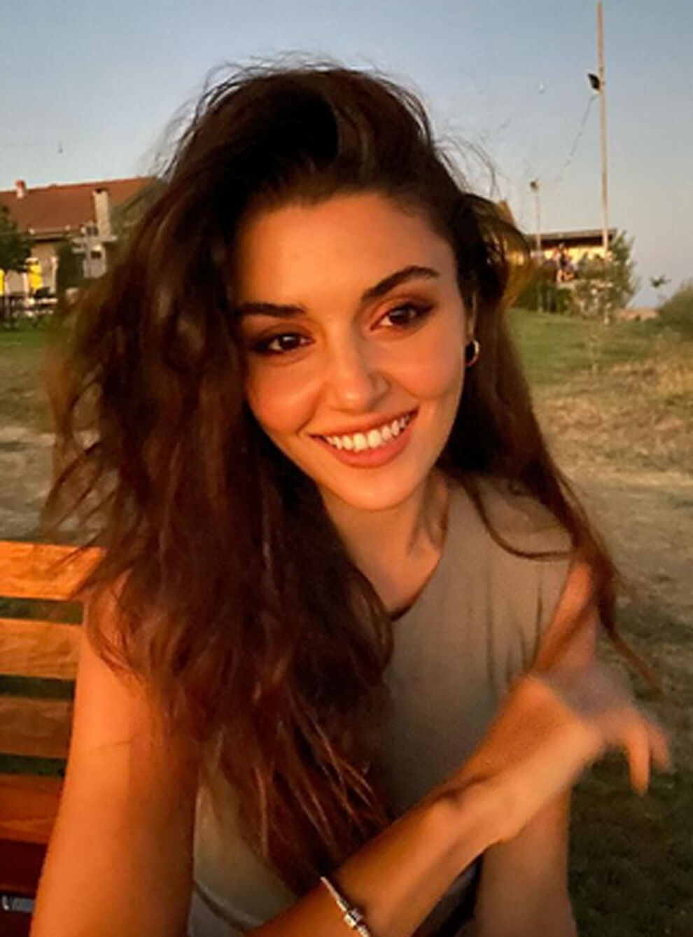 Hande Erçel - actress, writer, producer