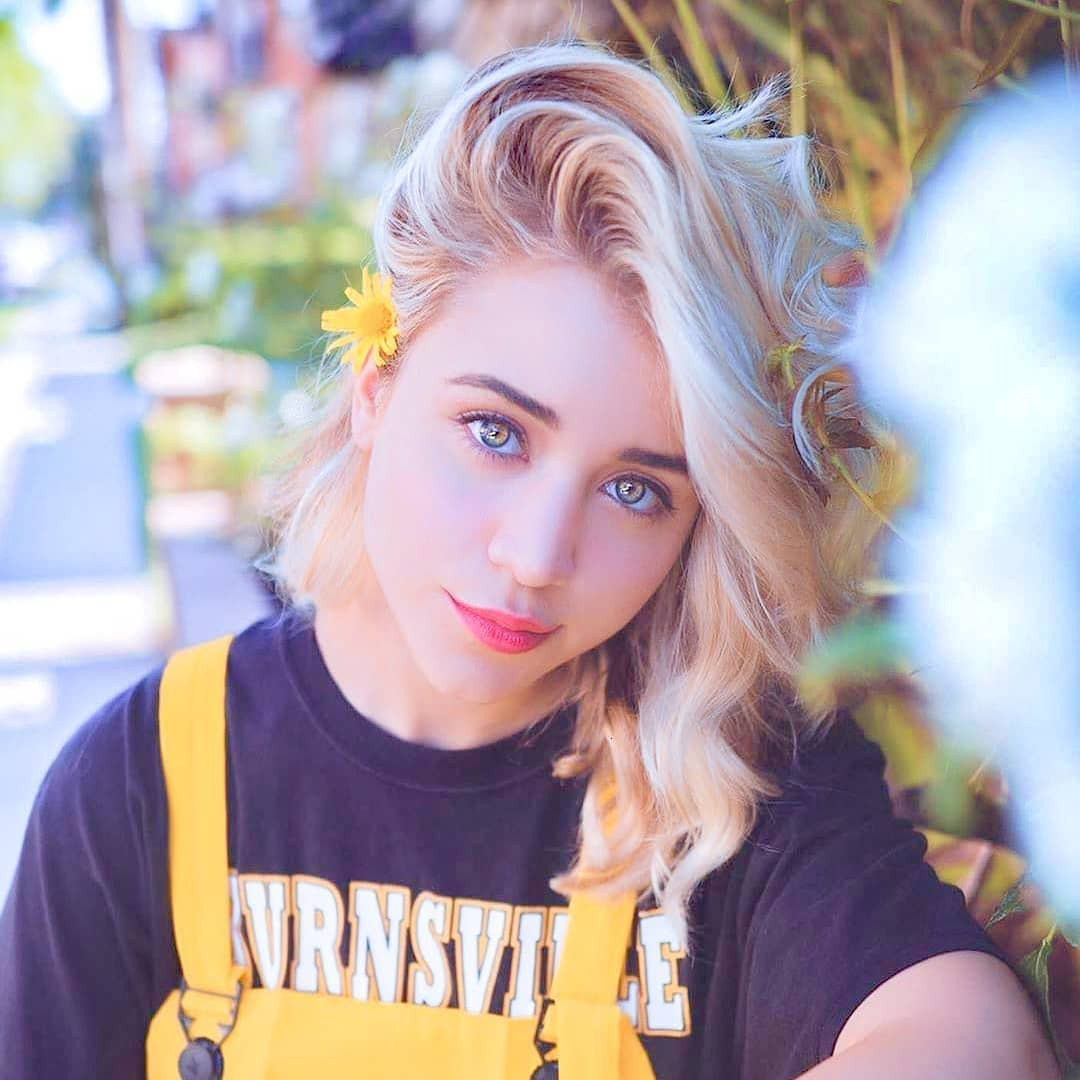 Caylee Cowan - actress, producer, director