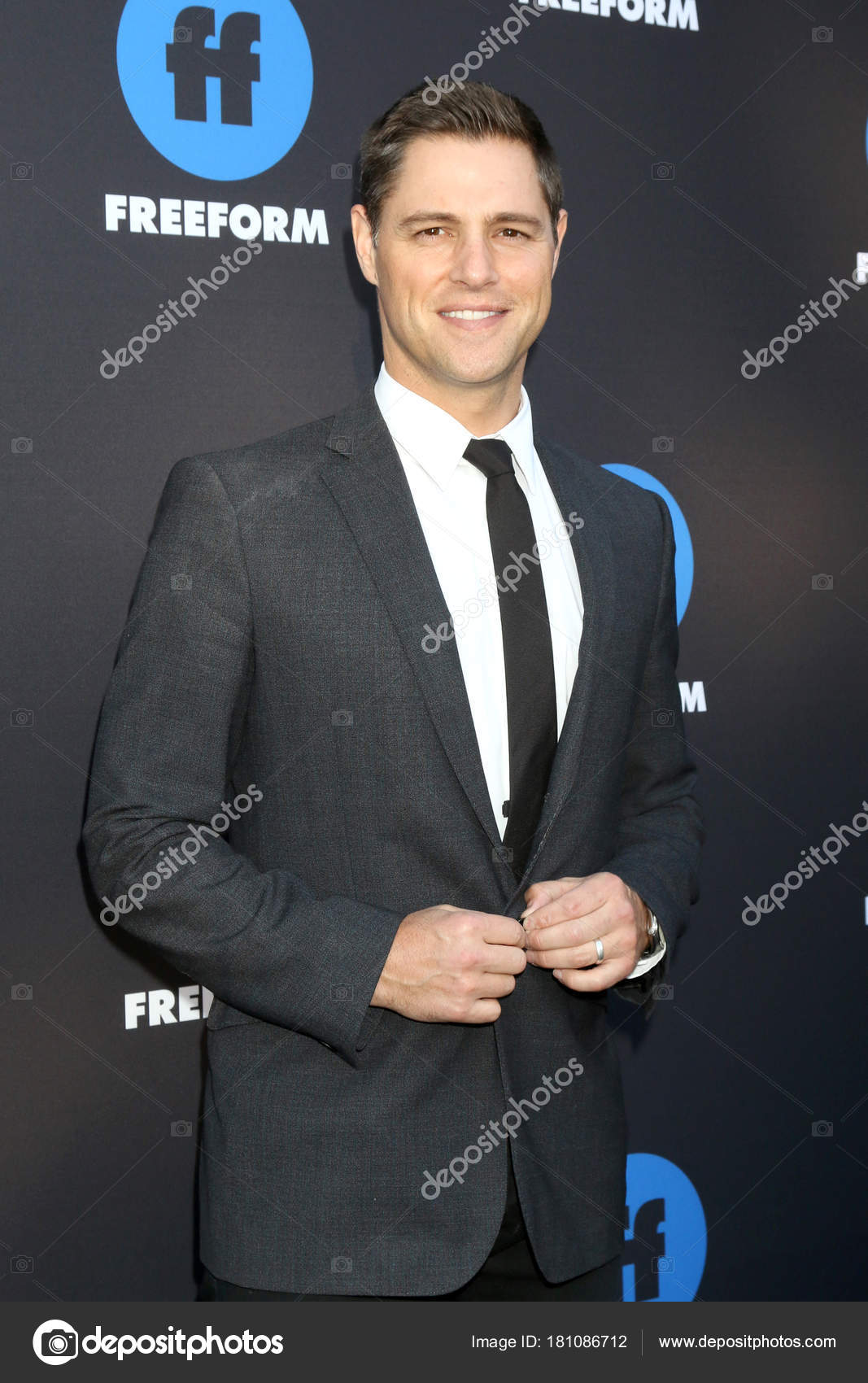 Sam Page - actor - biography, photo, best movies and TV shows