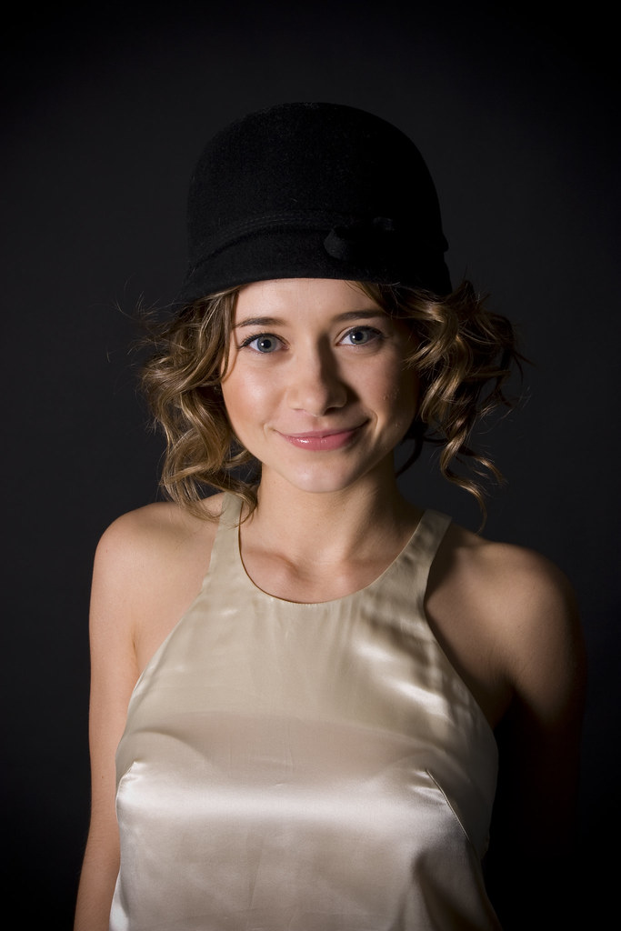 Olesya Rulin - actress - biography, photo, best movies and TV shows