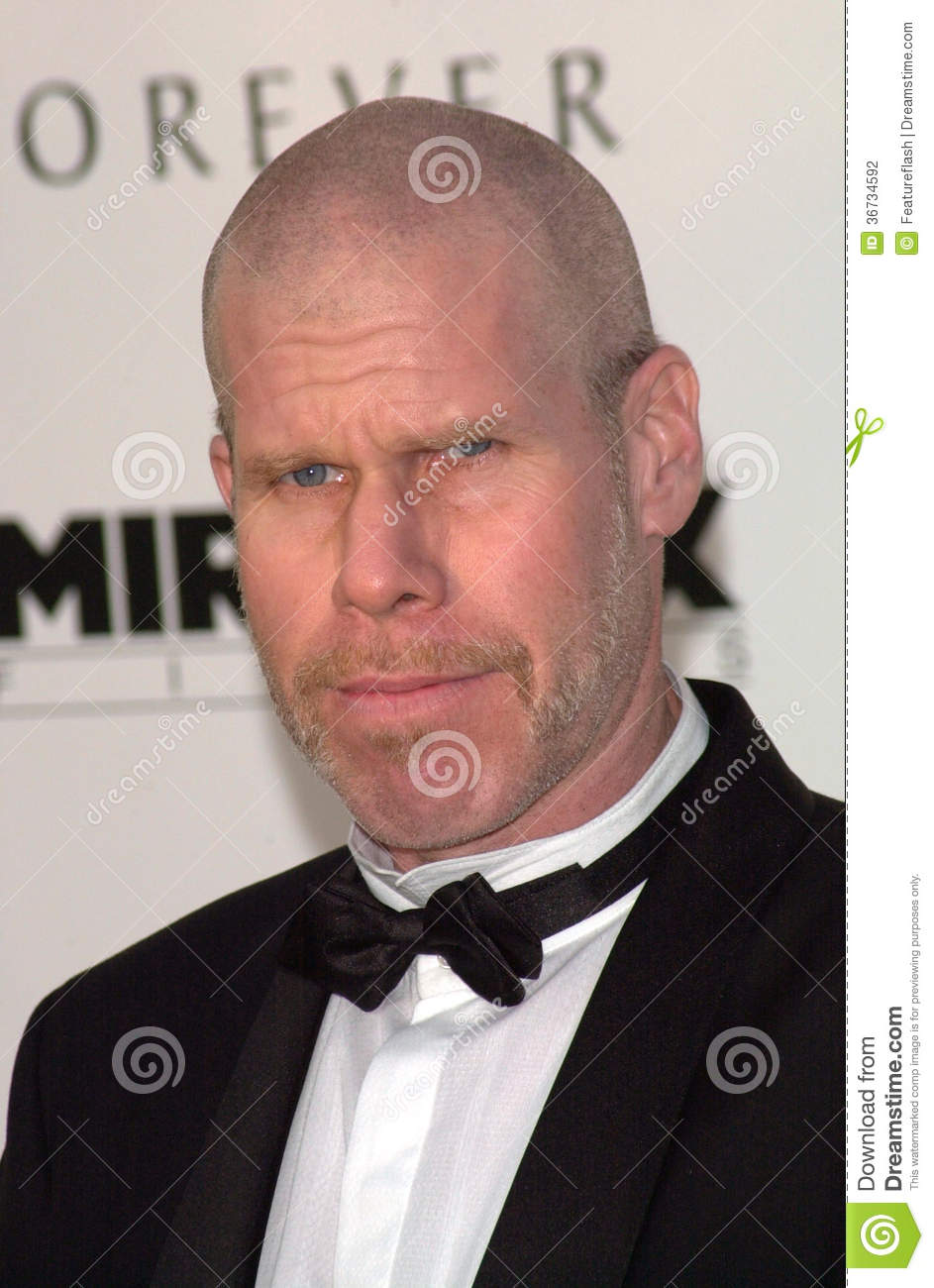 Ron Perlman - actor, producer, director, writer, dubbing: english