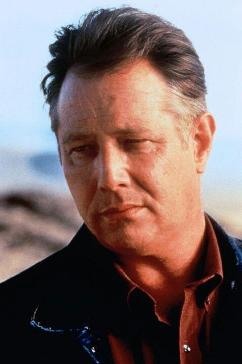 J.T. Walsh - actor - biography, photo, best movies and TV shows