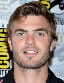 Alex Roe - actor, producer - biography, photo, best movies and TV shows