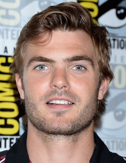 Alex Roe - actor, producer - biography, photo, best movies and TV shows