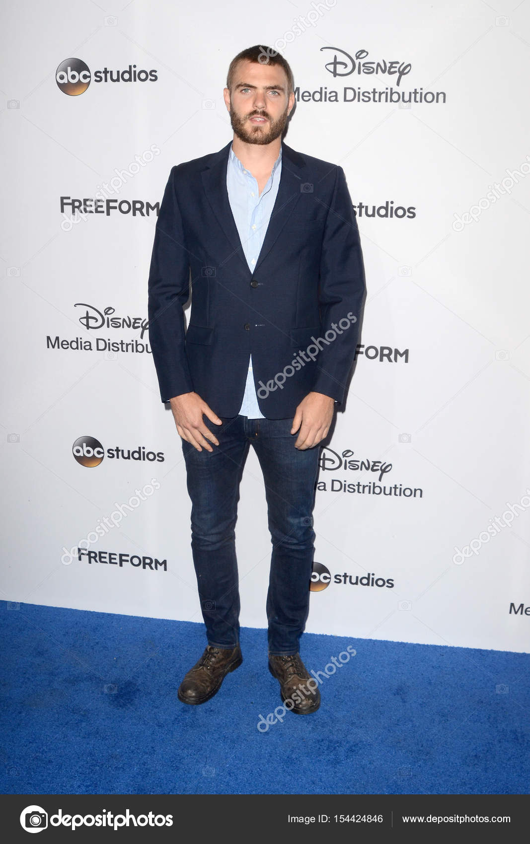 Alex Roe - actor, producer - biography, photo, best movies and TV shows