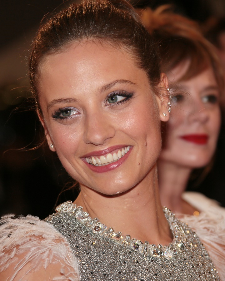 Michelle Jenner - actress, designer