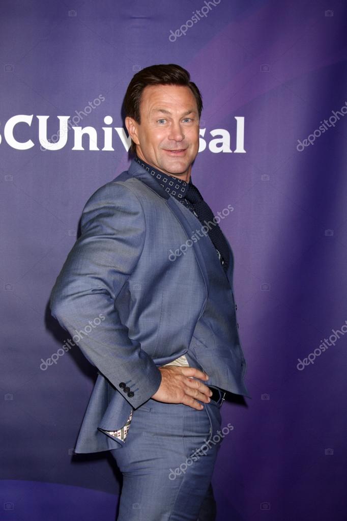 Grant Bowler - actor - biography, photo, best movies and TV shows