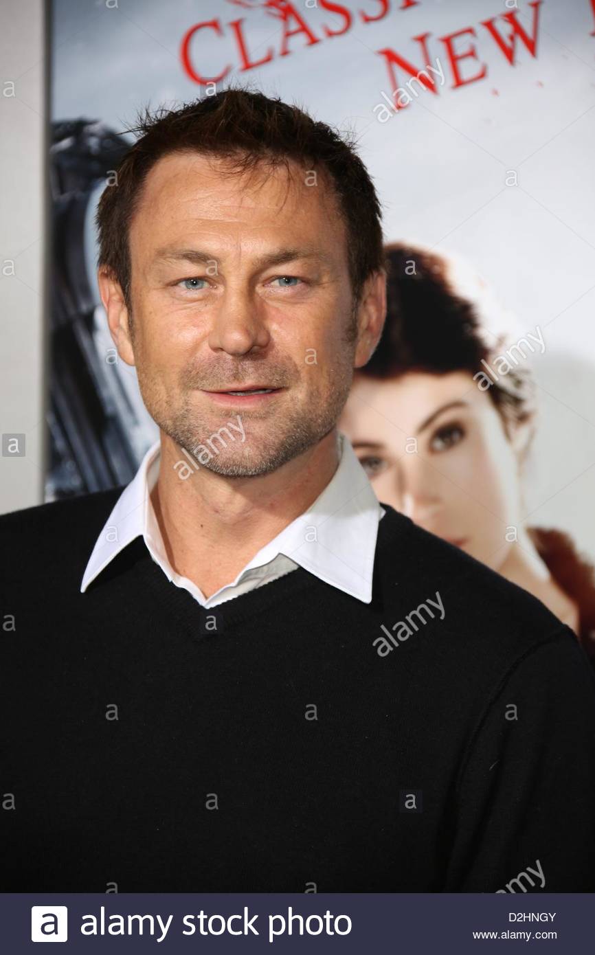 Grant Bowler - actor - biography, photo, best movies and TV shows