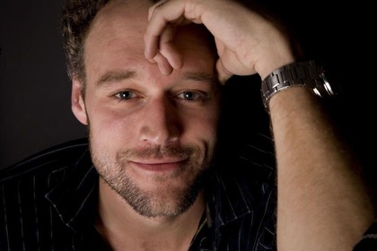 Elliot Cowan - actor, director, writer, producer