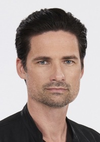 Warren Christie - actor - biography, photo, best movies and TV shows